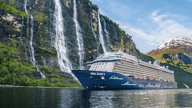Mein Schiff 4 - alle Infos, Fotos, Kabinen, aktuelle Position